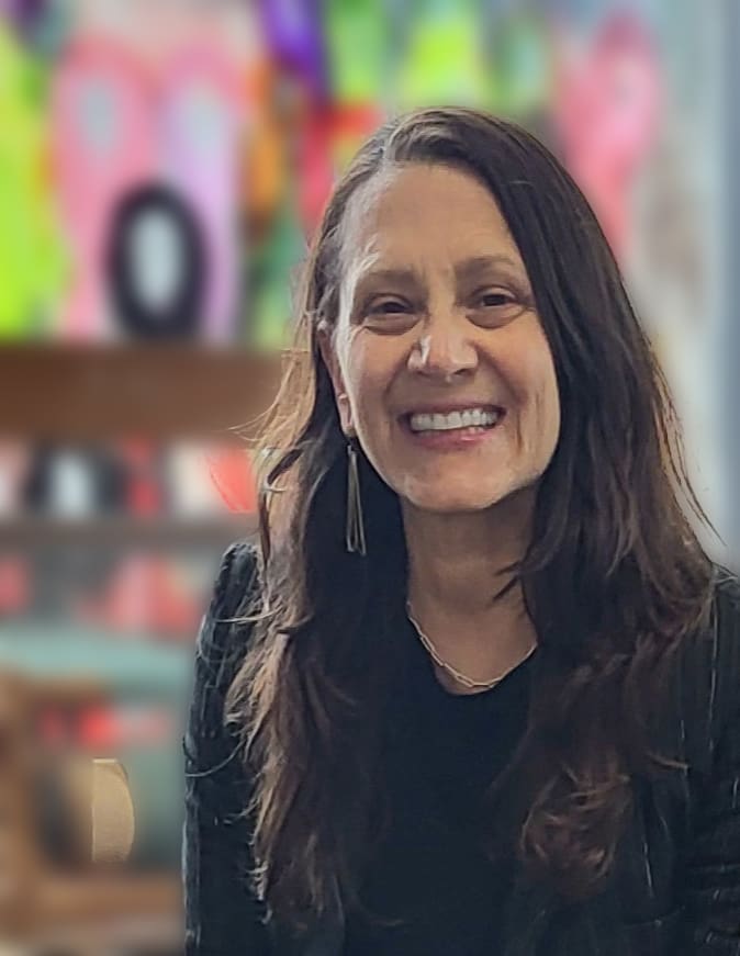 Lori Bartol | LOOK HERE